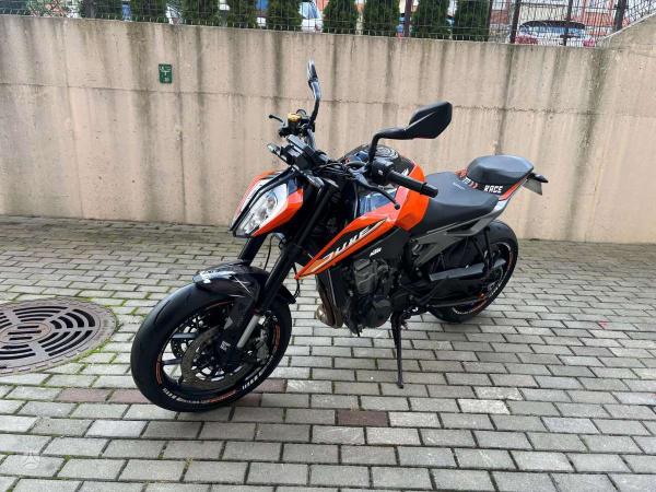 KTM Duke 2025 in Klaipeda, with an engine capacity of 0.80 L and mileage of 13 thousand km for 5500 €, photo 4 on AUTOMOTO.COM.LV