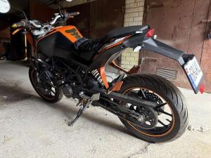 Oranžs KTM Duke 2011 Kauņa, ar dzinēja tilpumu 0.13 L un nobraukumu 18 tūkst. km par 1550 €, foto 6 vietnē AUTOMOTO.COM.LV