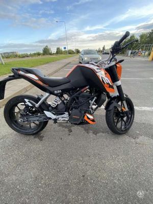 Oranžs KTM Duke 2013 Panevēža, ar dzinēja tilpumu 0.13 L un nobraukumu 40 tūkst. km par 1300 €, foto 6 vietnē AUTOMOTO.COM.LV