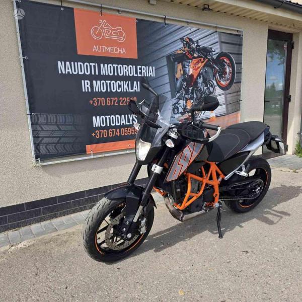 Oranžs KTM Duke 2014 Panevēža, ar dzinēja tilpumu 0.69 L un nobraukumu 36 tūkst. km par 3600 €, foto 2 vietnē AUTOMOTO.COM.LV