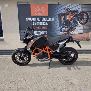 Orange KTM Duke 2014 in Panevezys, with an engine capacity of 0.69 L and mileage of 36 thousand km for 3600 €, photo 5 on AUTOMOTO.COM.LV