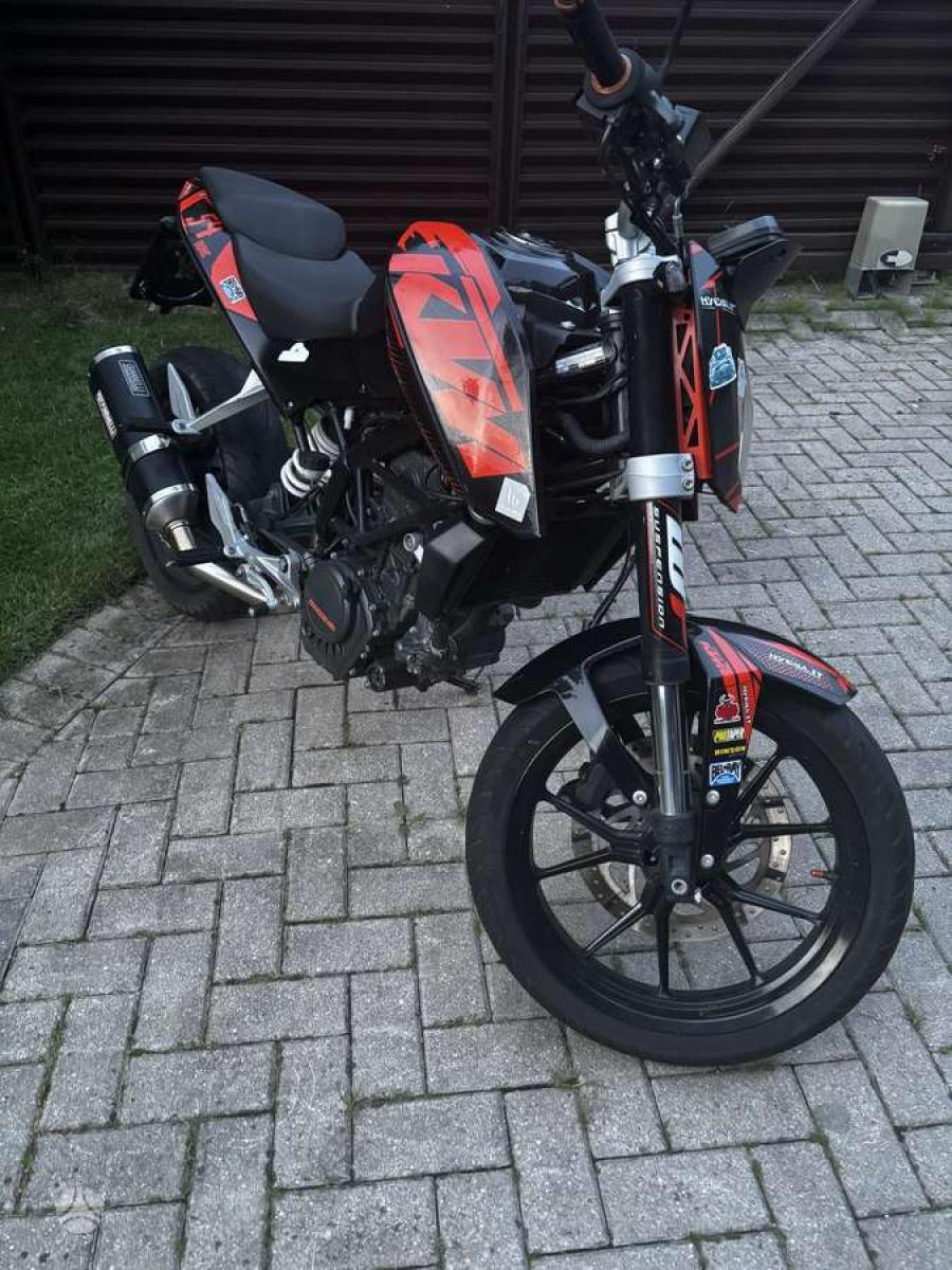Oranžs KTM Duke 2014 Panevēža, ar dzinēja tilpumu 0.13 L un nobraukumu 51 tūkst. km par 1800 €, foto 7 vietnē AUTOMOTO.COM.LV