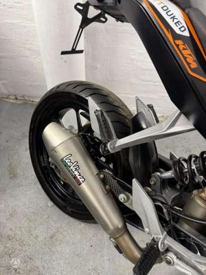 Oranžs KTM Duke 2015 Marijampole, ar dzinēja tilpumu 0.13 L un nobraukumu 25 tūkst. km par 1635 €, foto 9 vietnē AUTOMOTO.COM.LV