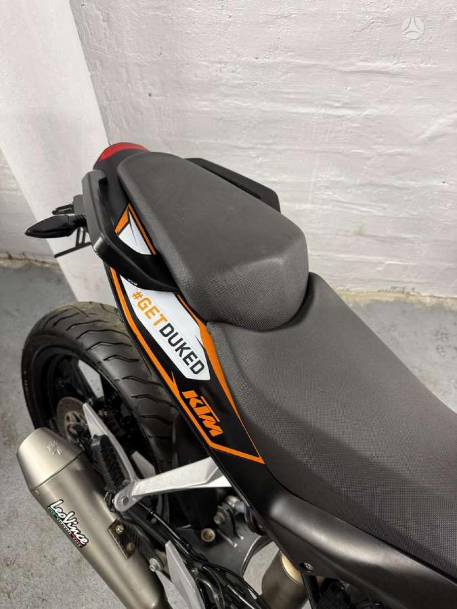 Oranžs KTM Duke 2015 Marijampole, ar dzinēja tilpumu 0.13 L un nobraukumu 25 tūkst. km par 1635 €, foto 10 vietnē AUTOMOTO.COM.LV