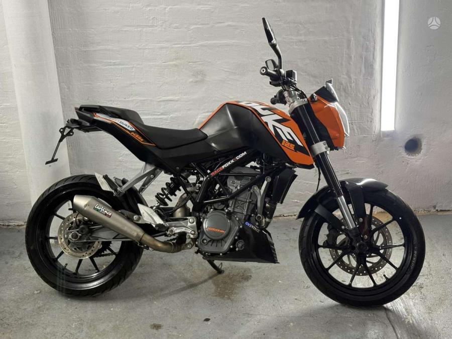 Oranžs KTM Duke 2015 Marijampole, ar dzinēja tilpumu 0.13 L un nobraukumu 25 tūkst. km par 1635 €, foto 11 vietnē AUTOMOTO.COM.LV