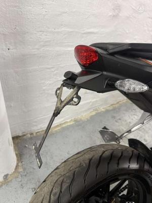 Oranžs KTM Duke 2015 Marijampole, ar dzinēja tilpumu 0.13 L un nobraukumu 25 tūkst. km par 1635 €, foto 15 vietnē AUTOMOTO.COM.LV