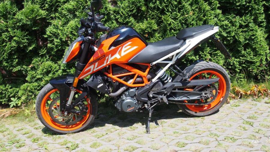 Oranžs KTM Duke 2017 Viļņa, ar dzinēja tilpumu 0.39 L un nobraukumu 26 tūkst. km par 2800 €, foto 1 vietnē AUTOMOTO.COM.LV