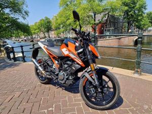 Orange KTM Duke 2018 in Kaunas, with an engine capacity of 0.13 L and mileage of 15 thousand km for 2570 €, photo 11 on AUTOMOTO.COM.LV