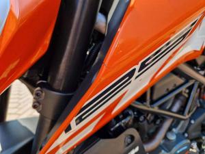 Orange KTM Duke 2018 in Kaunas, with an engine capacity of 0.13 L and mileage of 15 thousand km for 2570 €, photo 17 on AUTOMOTO.COM.LV