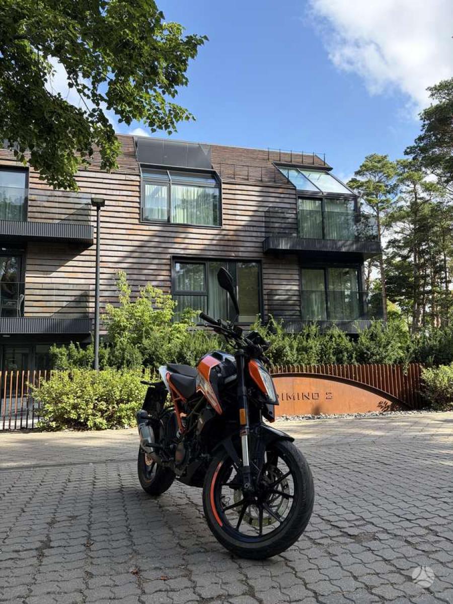 Oranžs KTM Duke 2018 Kretinga, ar dzinēja tilpumu 0.13 L un nobraukumu 26 tūkst. km par 2300 €, foto 5 vietnē AUTOMOTO.COM.LV