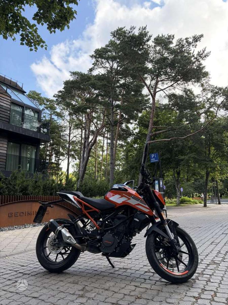 Oranžs KTM Duke 2018 Kretinga, ar dzinēja tilpumu 0.13 L un nobraukumu 26 tūkst. km par 2300 €, foto 6 vietnē AUTOMOTO.COM.LV