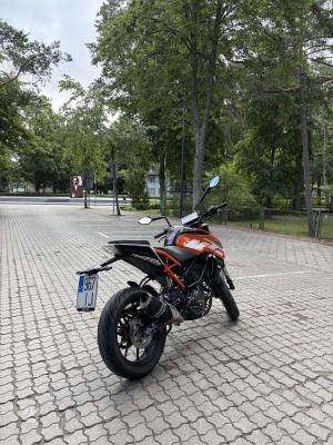 Oranžs KTM Duke 2018 Kretinga, ar dzinēja tilpumu 0.13 L un nobraukumu 26 tūkst. km par 2300 €, foto 9 vietnē AUTOMOTO.COM.LV
