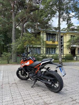 Oranžs KTM Duke 2018 Kretinga, ar dzinēja tilpumu 0.13 L un nobraukumu 26 tūkst. km par 2300 €, foto 14 vietnē AUTOMOTO.COM.LV