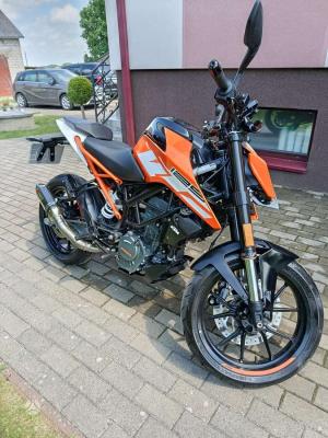 Oranžs KTM Duke 2019 Šauļi, ar dzinēja tilpumu 0.13 L un nobraukumu 21 tūkst. km par 2499 €, foto 4 vietnē AUTOMOTO.COM.LV