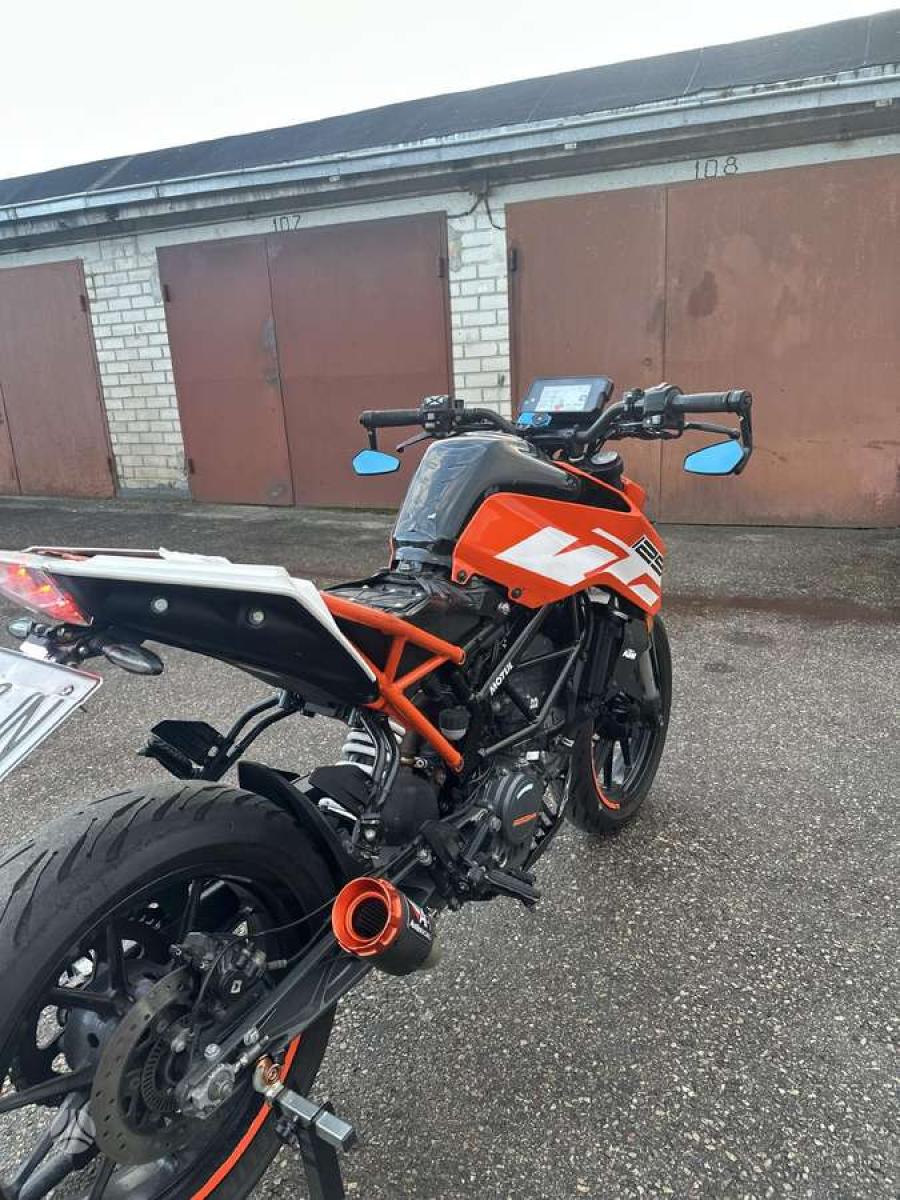 Oranžs KTM Duke 2020 Kauņa, ar dzinēja tilpumu 0.13 L un nobraukumu 27 tūkst. km par 2700 €, foto 4 vietnē AUTOMOTO.COM.LV