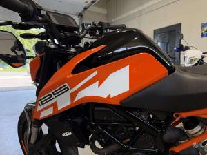 Orange KTM Duke 2020 in Siauliai, with an engine capacity of 0.13 L and mileage of 21 thousand km for 2550 €, photo 15 on AUTOMOTO.COM.LV