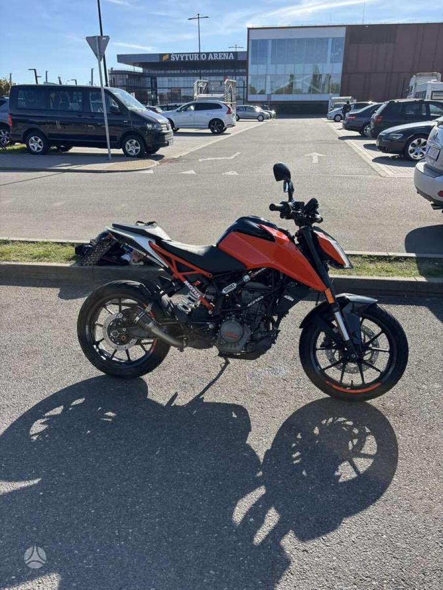 Oranžs KTM Duke 2020 Klaipėda, ar dzinēja tilpumu 0.13 L un nobraukumu 26 tūkst. km par 2500 €, foto 1 vietnē AUTOMOTO.COM.LV