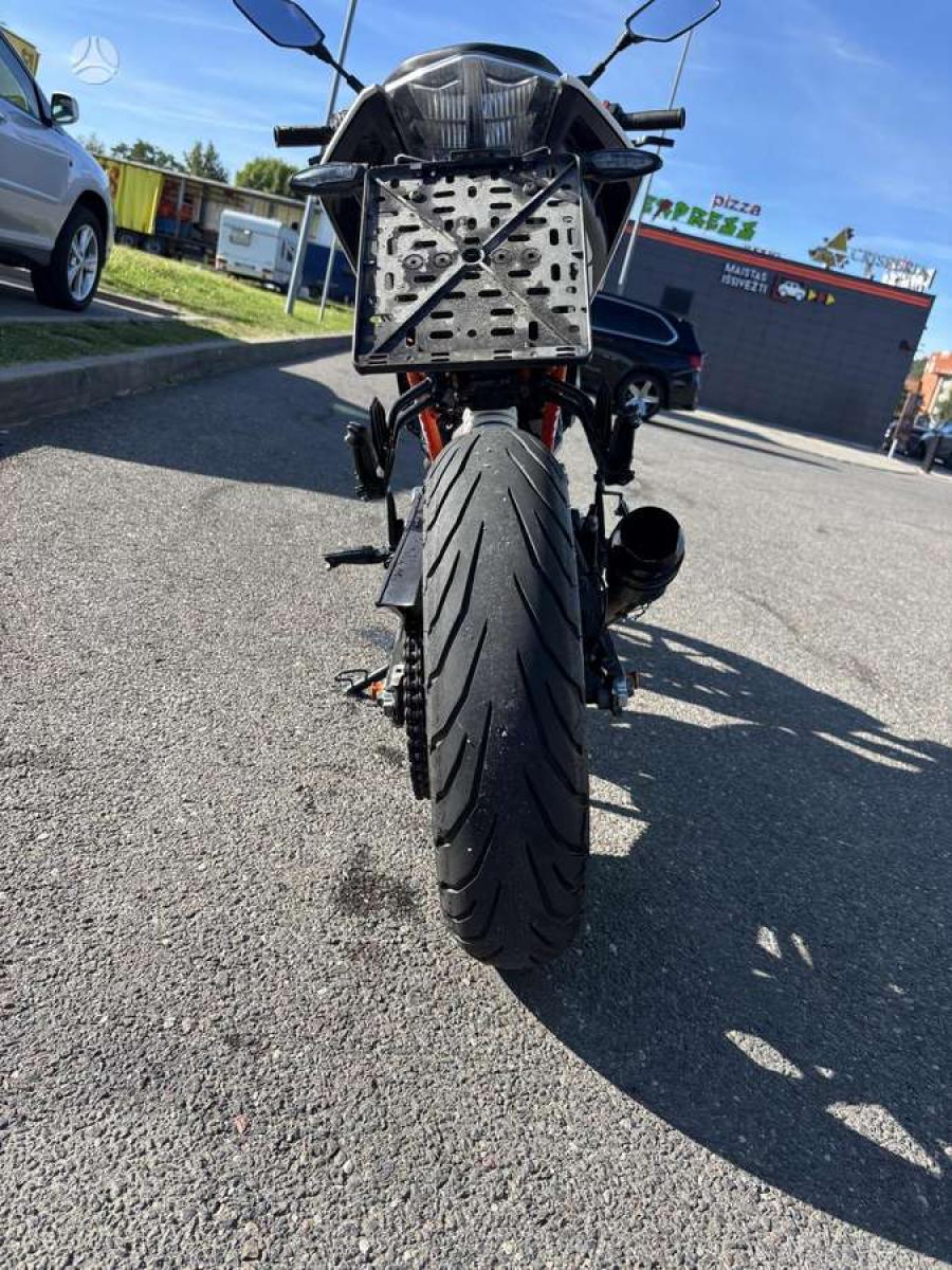 Oranžs KTM Duke 2020 Klaipėda, ar dzinēja tilpumu 0.13 L un nobraukumu 26 tūkst. km par 2500 €, foto 10 vietnē AUTOMOTO.COM.LV