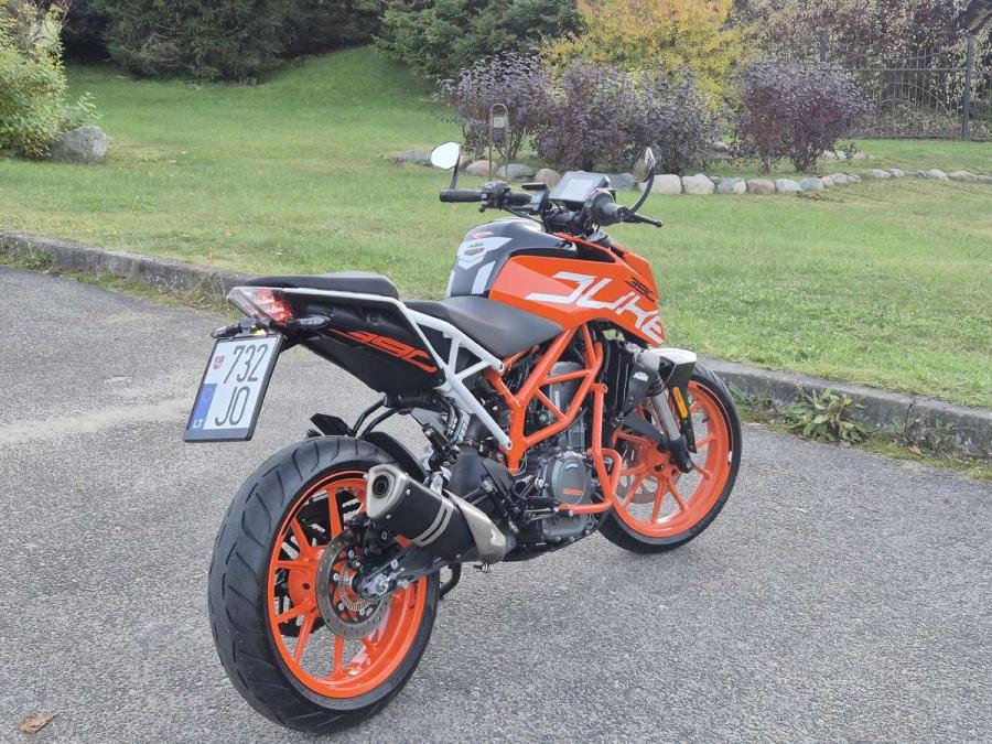Oranžs KTM Duke 2021 Viļņa, ar dzinēja tilpumu 0.39 L un nobraukumu 21 tūkst. km par 3600 €, foto 4 vietnē AUTOMOTO.COM.LV
