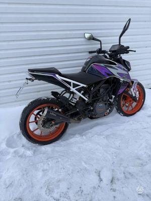 Violet KTM Duke 2020 in Vilkaviskis, with an engine capacity of 0.13 L and mileage of 11 thousand km for 3950 €, photo 15 on AUTOMOTO.COM.LV