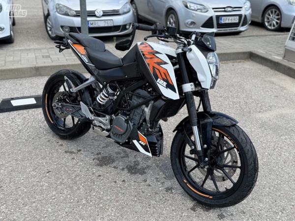 White KTM Duke 2015 in Kaunas, with an engine capacity of 0.13 L and mileage of 0 thousand km for 1850 €, photo 1 on AUTOMOTO.COM.LV