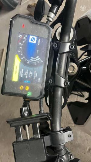 Balts KTM Duke 2017 Vilkaviškis, ar dzinēja tilpumu 0.13 L un nobraukumu 35 tūkst. km par 2400 €, foto 10 vietnē AUTOMOTO.COM.LV