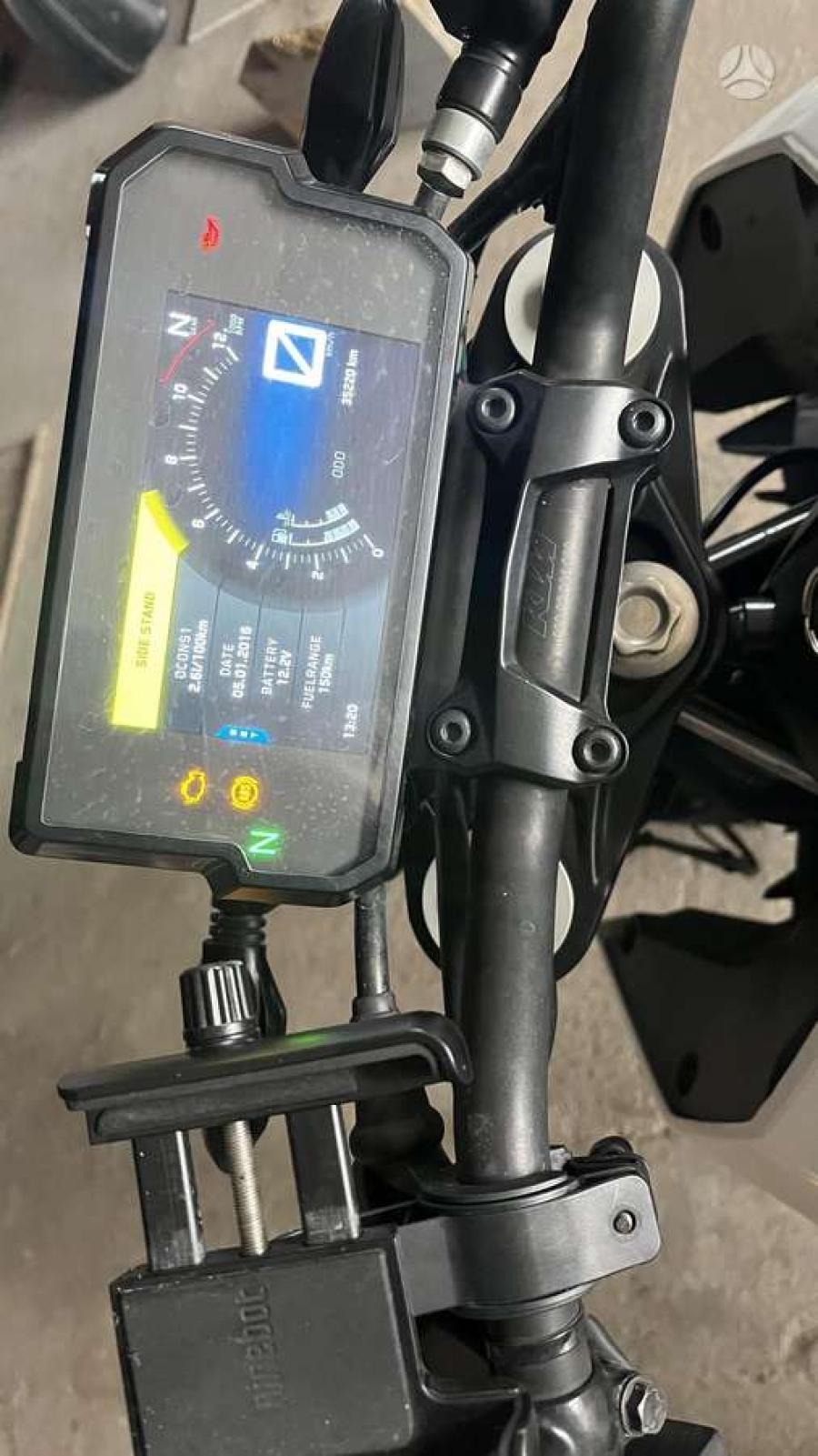 Balts KTM Duke 2017 Vilkaviškis, ar dzinēja tilpumu 0.13 L un nobraukumu 35 tūkst. km par 2400 €, foto 10 vietnē AUTOMOTO.COM.LV
