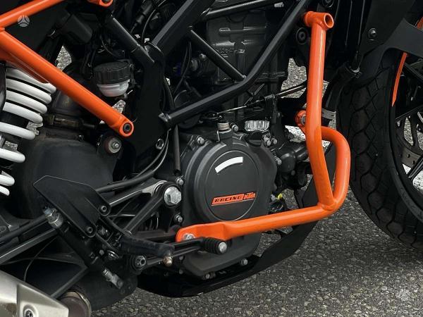 White KTM Duke 2018 in Vilnius, with an engine capacity of 0.13 L and mileage of 29 thousand km for 2300 €, photo 9 on AUTOMOTO.COM.LV