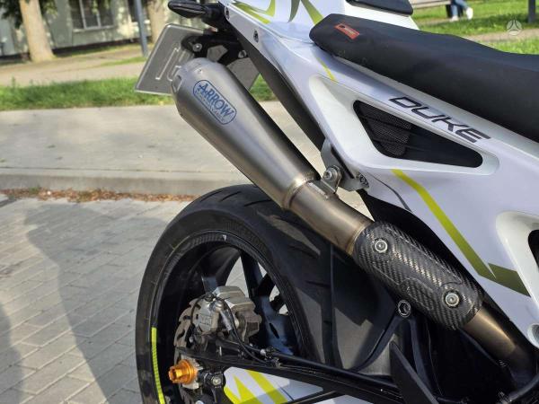Balts KTM Duke 2023 Ukmergė, ar dzinēja tilpumu 0.79 L un nobraukumu 40 tūkst. km par 5100 €, foto 10 vietnē AUTOMOTO.COM.LV
