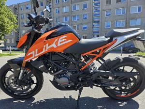 Dzeltens KTM Duke 2020 Klaipėda, ar dzinēja tilpumu 0.13 L un nobraukumu 28 tūkst. km par 2150 €, foto 5 vietnē AUTOMOTO.COM.LV