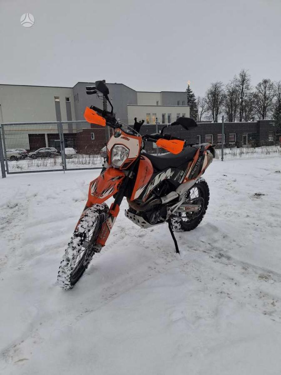 KTM Enduro 2008 in Siauliai, with an engine capacity of 0.69 L and mileage of 9 thousand km for 3800 €, photo 1 on AUTOMOTO.COM.LV
