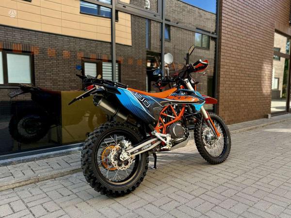 KTM Enduro 2020 Kaišiadorys, ar dzinēja tilpumu 0.69 L un nobraukumu 14 tūkst. km par 7000 €, foto 1 vietnē AUTOMOTO.COM.LV