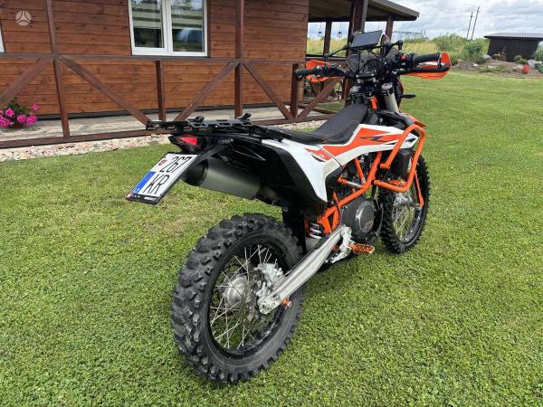 KTM Enduro 2020 Alīta, ar dzinēja tilpumu 0.69 L un nobraukumu 13 tūkst. km par 7800 €, foto 3 vietnē AUTOMOTO.COM.LV