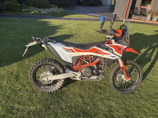 KTM Enduro 2020 Šauļi, ar dzinēja tilpumu 0.69 L un nobraukumu 8 tūkst. km par 8600 €, foto 4 vietnē AUTOMOTO.COM.LV