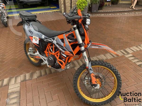KTM Enduro 2021 Šakiai, ar dzinēja tilpumu 0.00 L un nobraukumu 8 tūkst. km par 12100 €, foto 2 vietnē AUTOMOTO.COM.LV