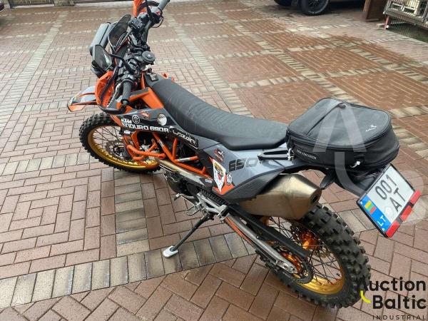 KTM Enduro 2021 Šakiai, ar dzinēja tilpumu 0.00 L un nobraukumu 8 tūkst. km par 12100 €, foto 4 vietnē AUTOMOTO.COM.LV