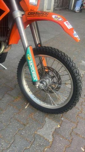 Оранжевый КТМ Enduro 2006 в Клайпеда, объемом двигателя 0.64 л и пробегом 18 тыс. км за 3500 €, фото 6 на AUTOMOTO.COM.LV