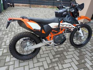 Orange KTM Enduro 2010 in Taurage, with an engine capacity of 0.69 L and mileage of 4 thousand km for 4200 €, photo 7 on AUTOMOTO.COM.LV