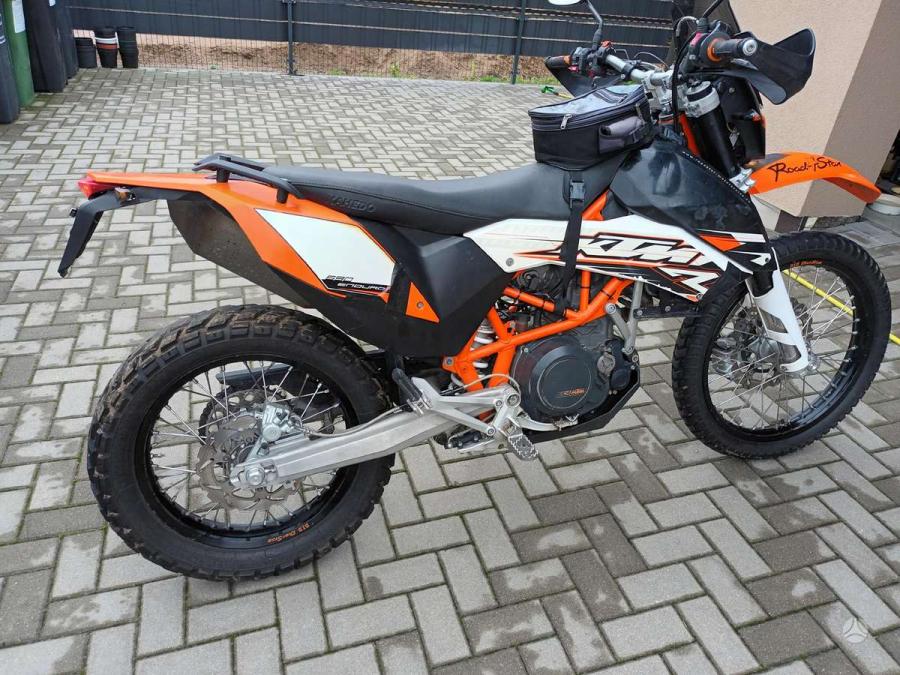 Orange KTM Enduro 2010 in Taurage, with an engine capacity of 0.69 L and mileage of 4 thousand km for 4200 €, photo 7 on AUTOMOTO.COM.LV