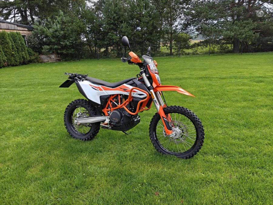 Orange KTM Enduro 2020 in Druskininkai, with an engine capacity of 0.69 L and mileage of 13 thousand km for 8000 €, photo 1 on AUTOMOTO.COM.LV