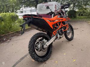 Оранжевый КТМ Enduro 2024 в Вильнюс, объемом двигателя 0.69 л и пробегом 9 тыс. км за 10113 €, фото 13 на AUTOMOTO.COM.LV