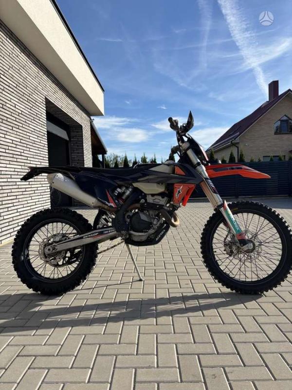 Melns KTM EXC 2019 Alīta, ar dzinēja tilpumu 0.35 L un nobraukumu 8 tūkst. km par 5450 €, foto 4 vietnē AUTOMOTO.COM.LV