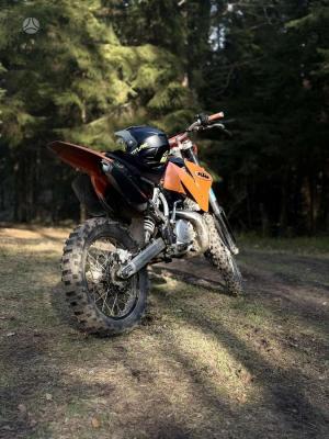KTM EXC 2001 Trakai, ar dzinēja tilpumu 0.25 L un nobraukumu 10 tūkst. km par 2000 €, foto 6 vietnē AUTOMOTO.COM.LV