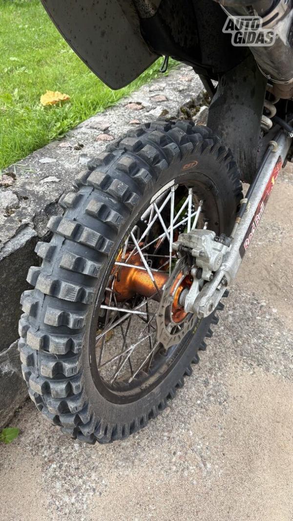 KTM EXC 2002 in Jurbarkas, with an engine capacity of 0.52 L and mileage of 0 thousand km for 2200 €, photo 7 on AUTOMOTO.COM.LV
