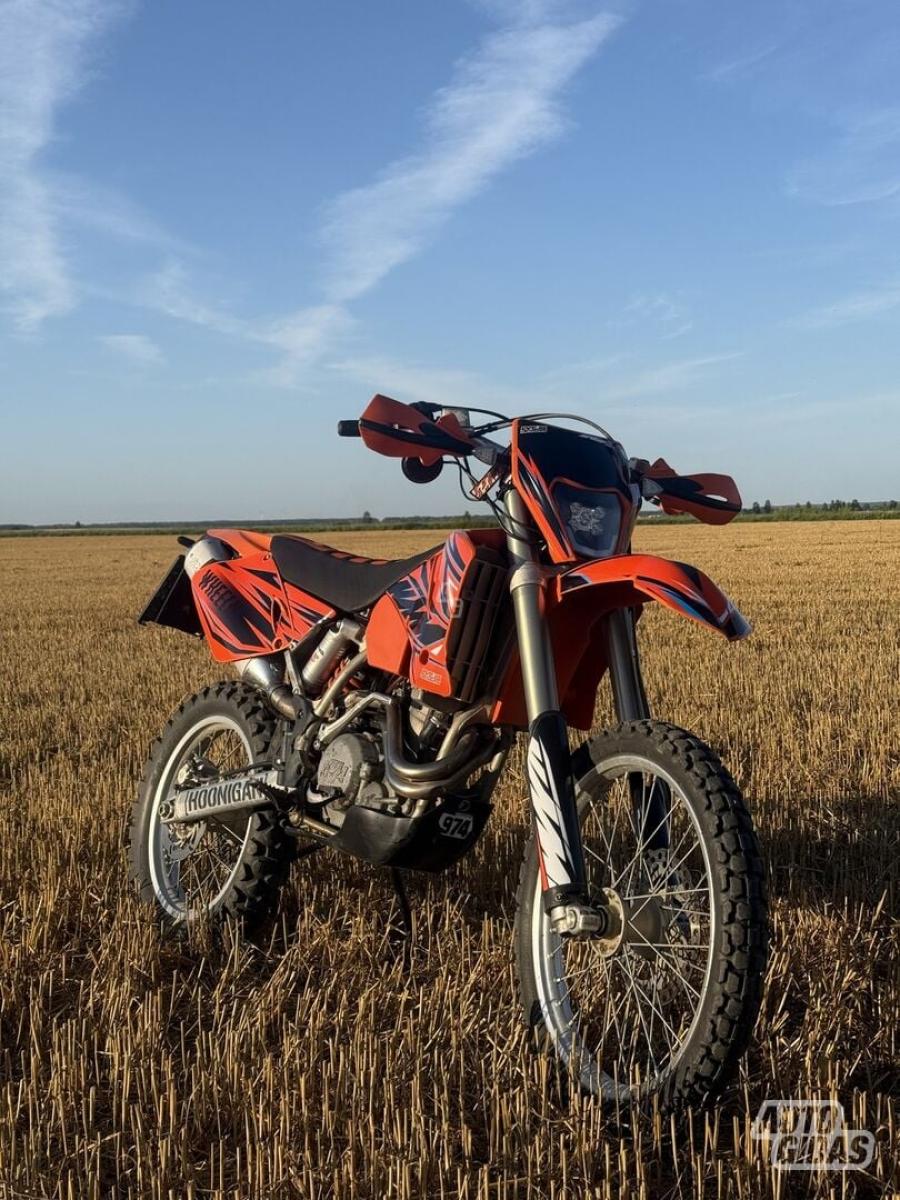KTM EXC 2003 in Ukmerge, with an engine capacity of 0.45 L and mileage of 20 thousand km for 3300 €, photo 1 on AUTOMOTO.COM.LV