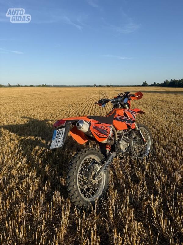 KTM EXC 2003 in Ukmerge, with an engine capacity of 0.45 L and mileage of 20 thousand km for 3300 €, photo 3 on AUTOMOTO.COM.LV
