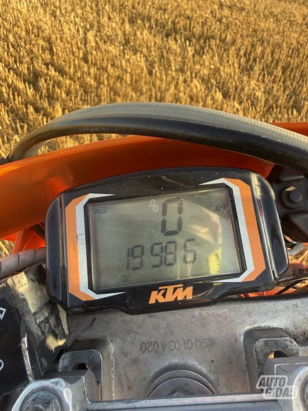 KTM EXC 2003 in Ukmerge, with an engine capacity of 0.45 L and mileage of 20 thousand km for 3300 €, photo 9 on AUTOMOTO.COM.LV