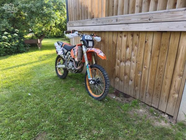 KTM EXC 2003 in Silale, with an engine capacity of 0.45 L and mileage of 0 thousand km for 3000 €, photo 3 on AUTOMOTO.COM.LV