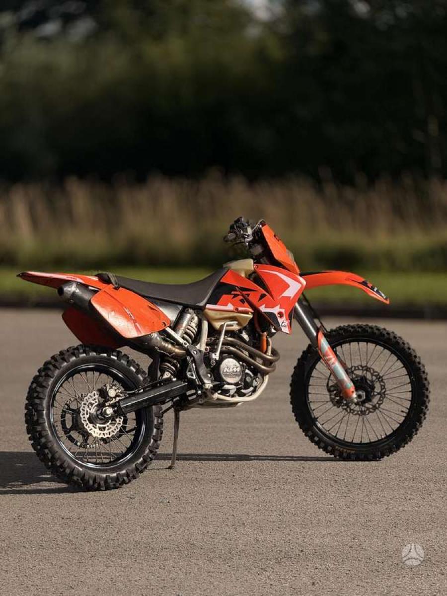 KTM EXC 2004 in Mazeikiai, with an engine capacity of 0.52 L and mileage of 3 thousand km for 2850 €, photo 3 on AUTOMOTO.COM.LV
