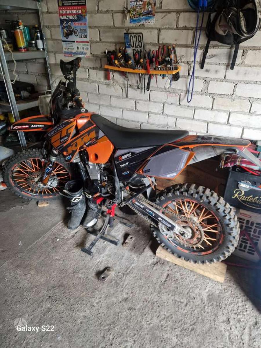 KTM EXC 2005 in Kupiskis, with an engine capacity of 0.51 L and mileage of 100 thousand km for 3800 €, photo 4 on AUTOMOTO.COM.LV